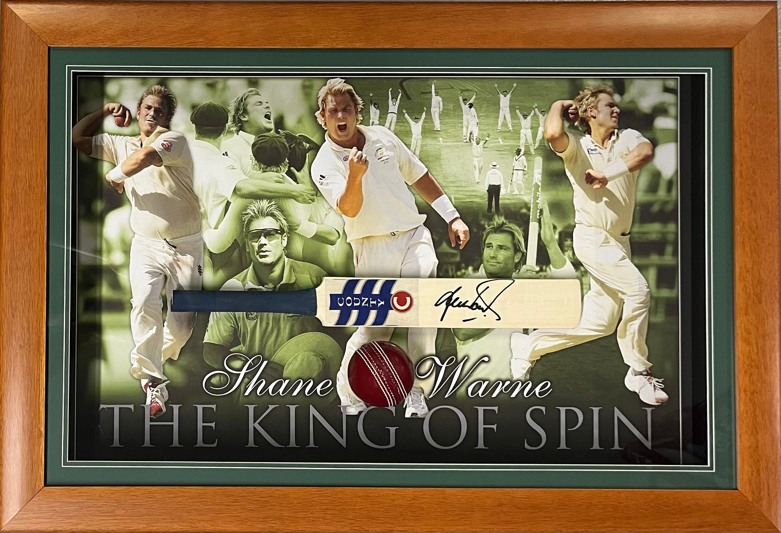 SHANE WARNE Signed Mini Cricket Bat & Print Display – Superstars & Legends