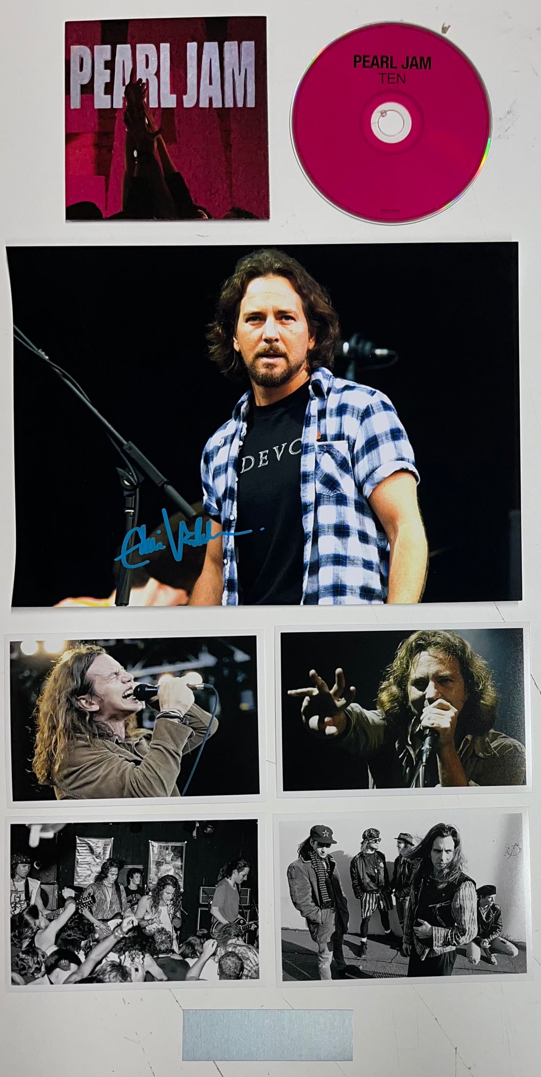 PEARL JAM - Eddie Vedder Signed Photo & CD Collage Display – Superstars ...