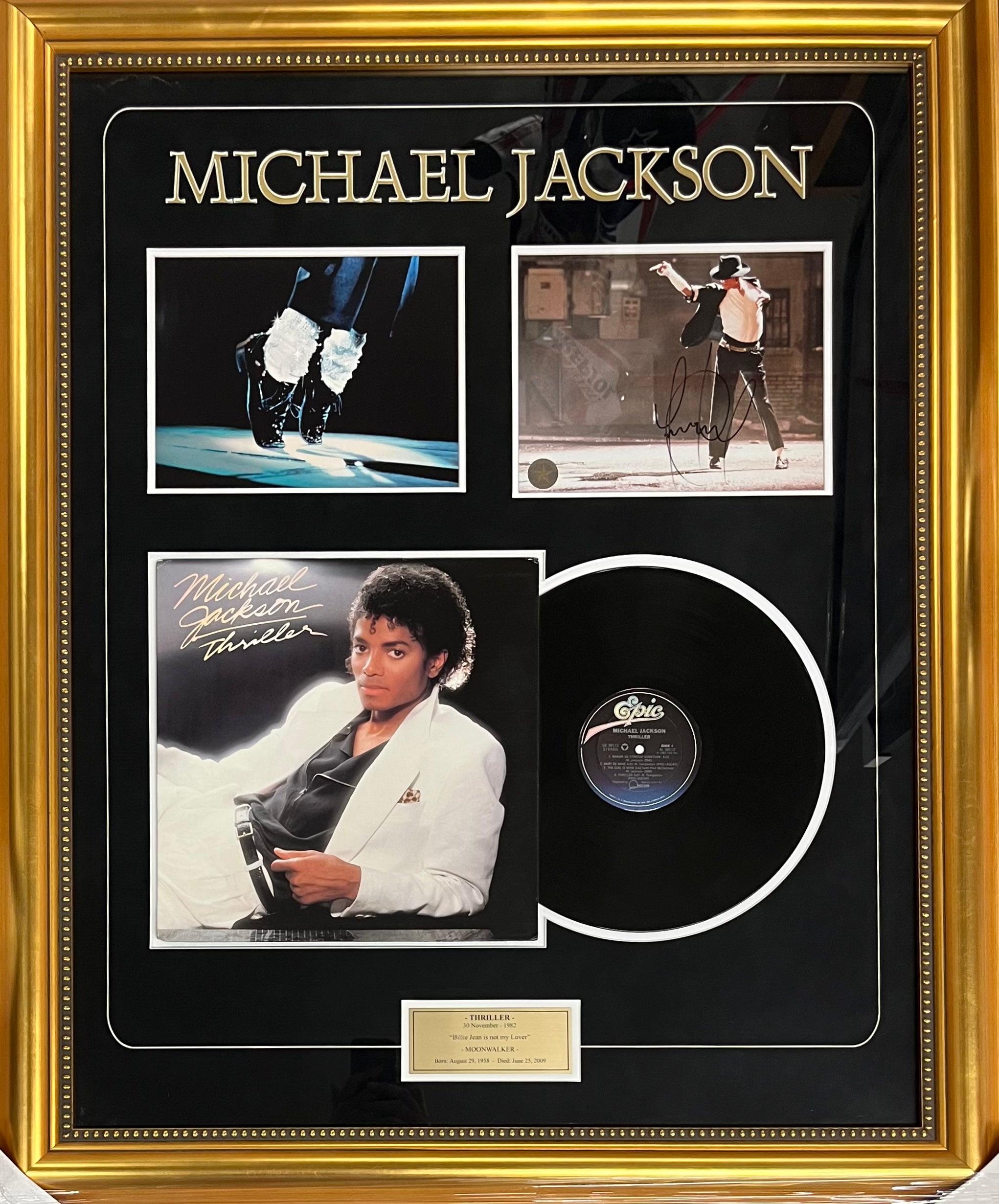 MICHAEL JACKSON Signed Photo & Album LP Display – Superstars & Legends